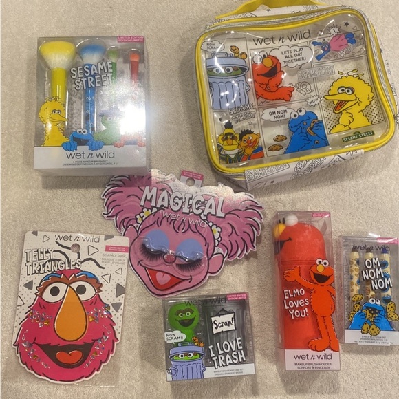 wet n wild | Makeup | Sesame Street Cosmetics And Accessories By Wet ...